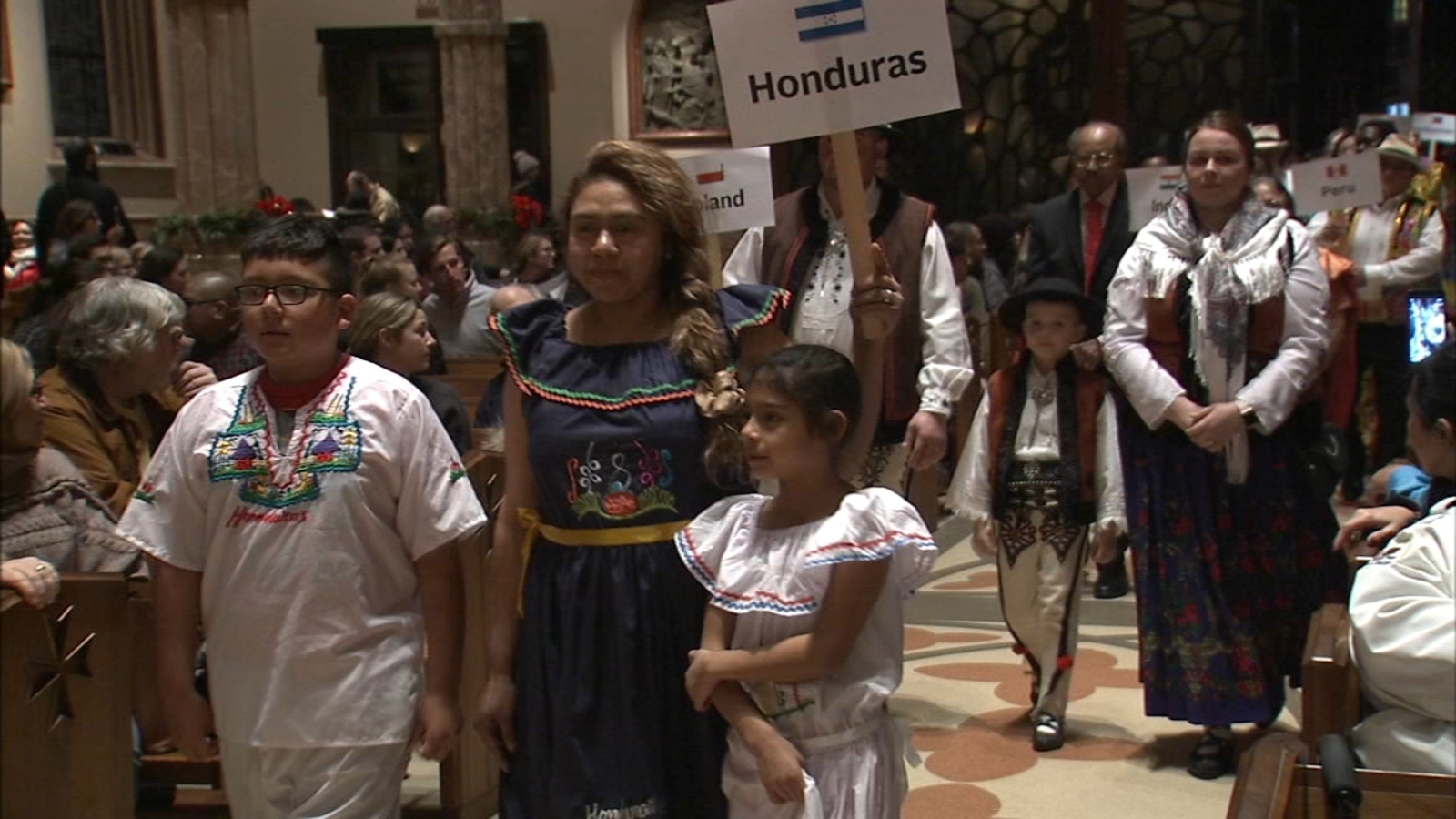 Holy Name Cathedral holds multicultural mass for National Migration ...