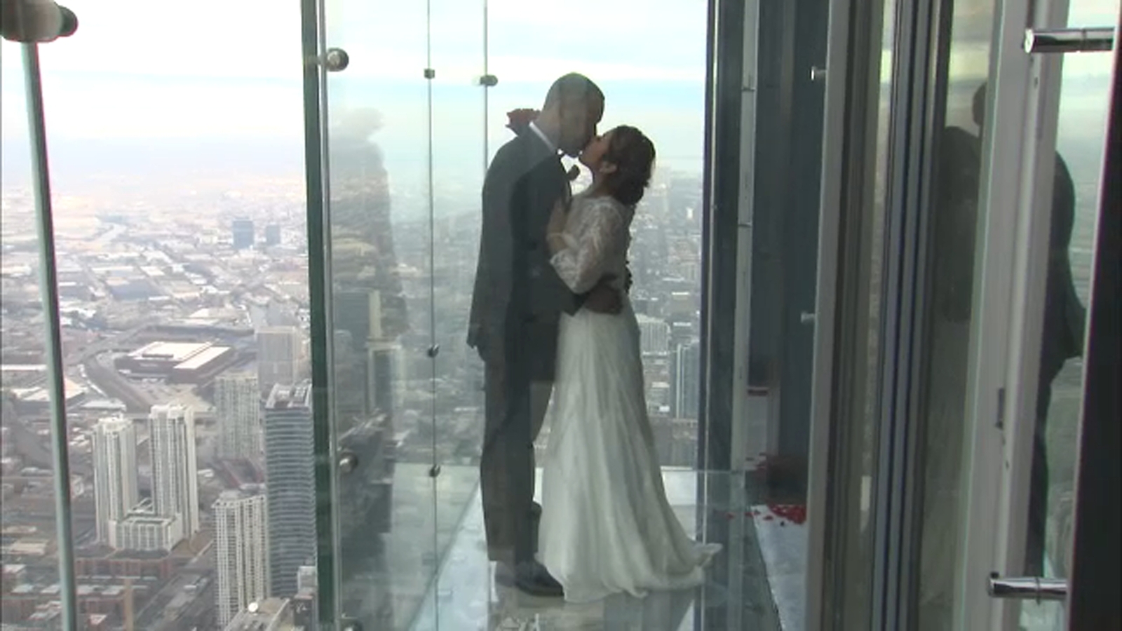 A unique wedding destination: Get married or renew your vows at Chicago ...
