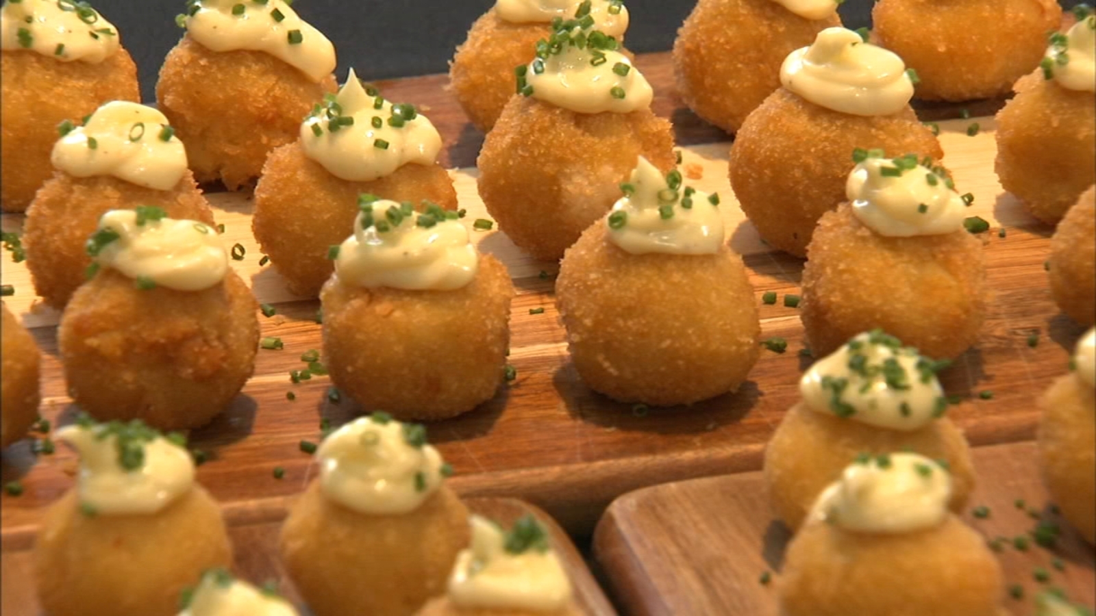 Chicago Auto Show's First Look for Charity serves up great food for a ...