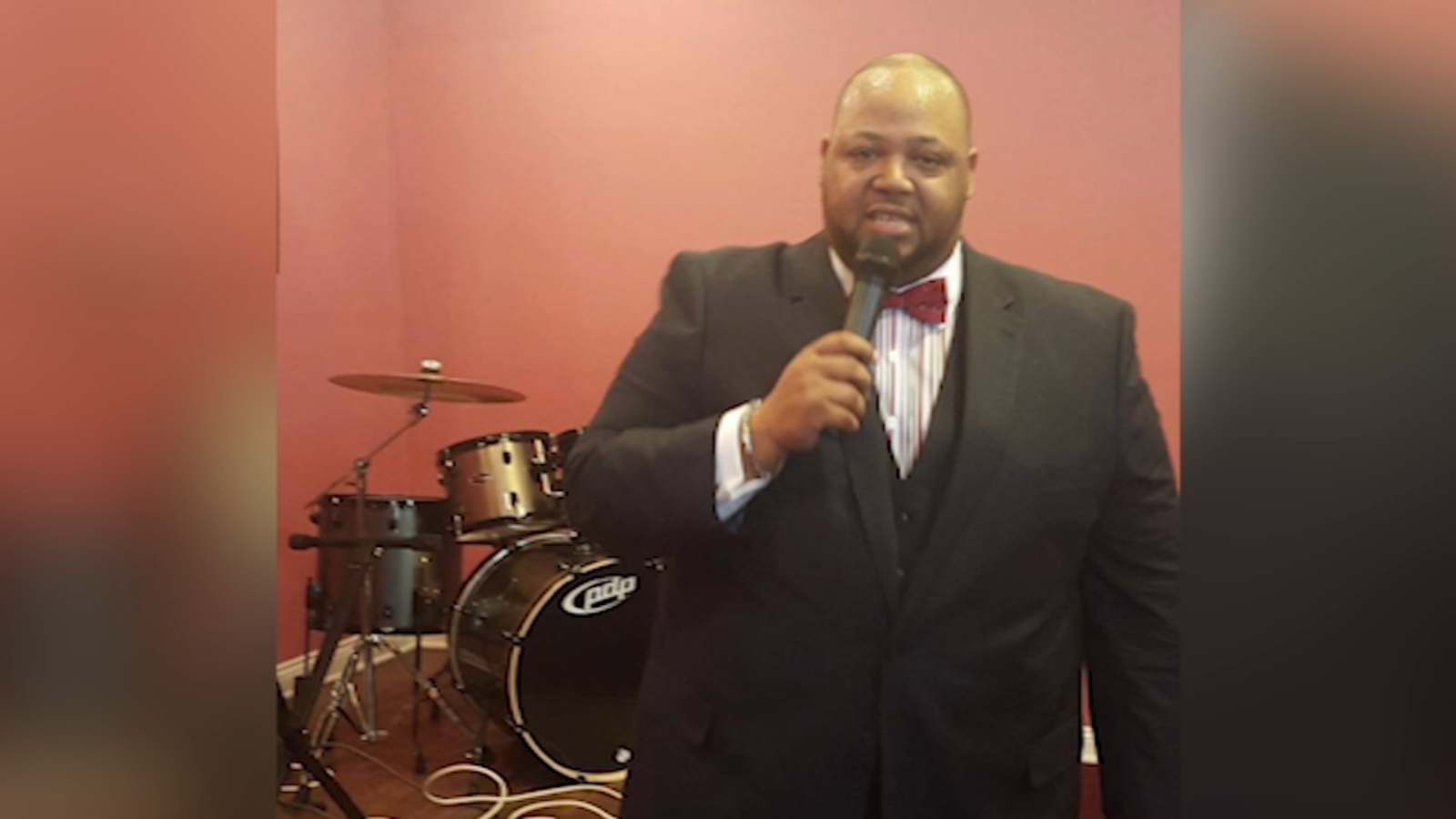 North Lawndale pastor Clarence Smith charged with stealing money from ...