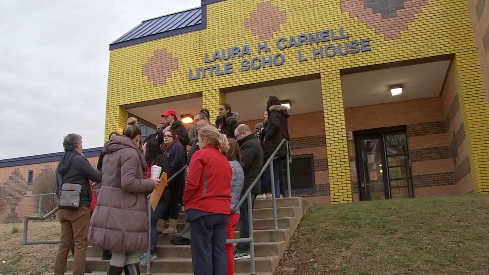 Carnell Elementary School reopening Monday after asbestos problem ...