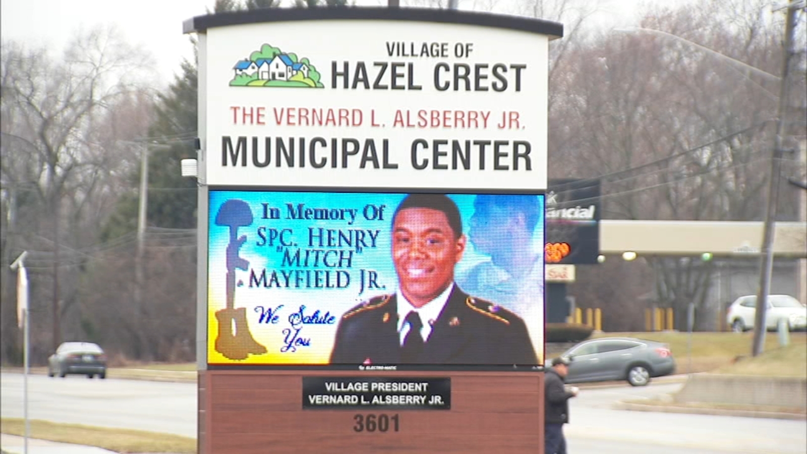 Hazel Crest honors fallen soldier Henry Mayfield Jr. with yellow ribbon ...
