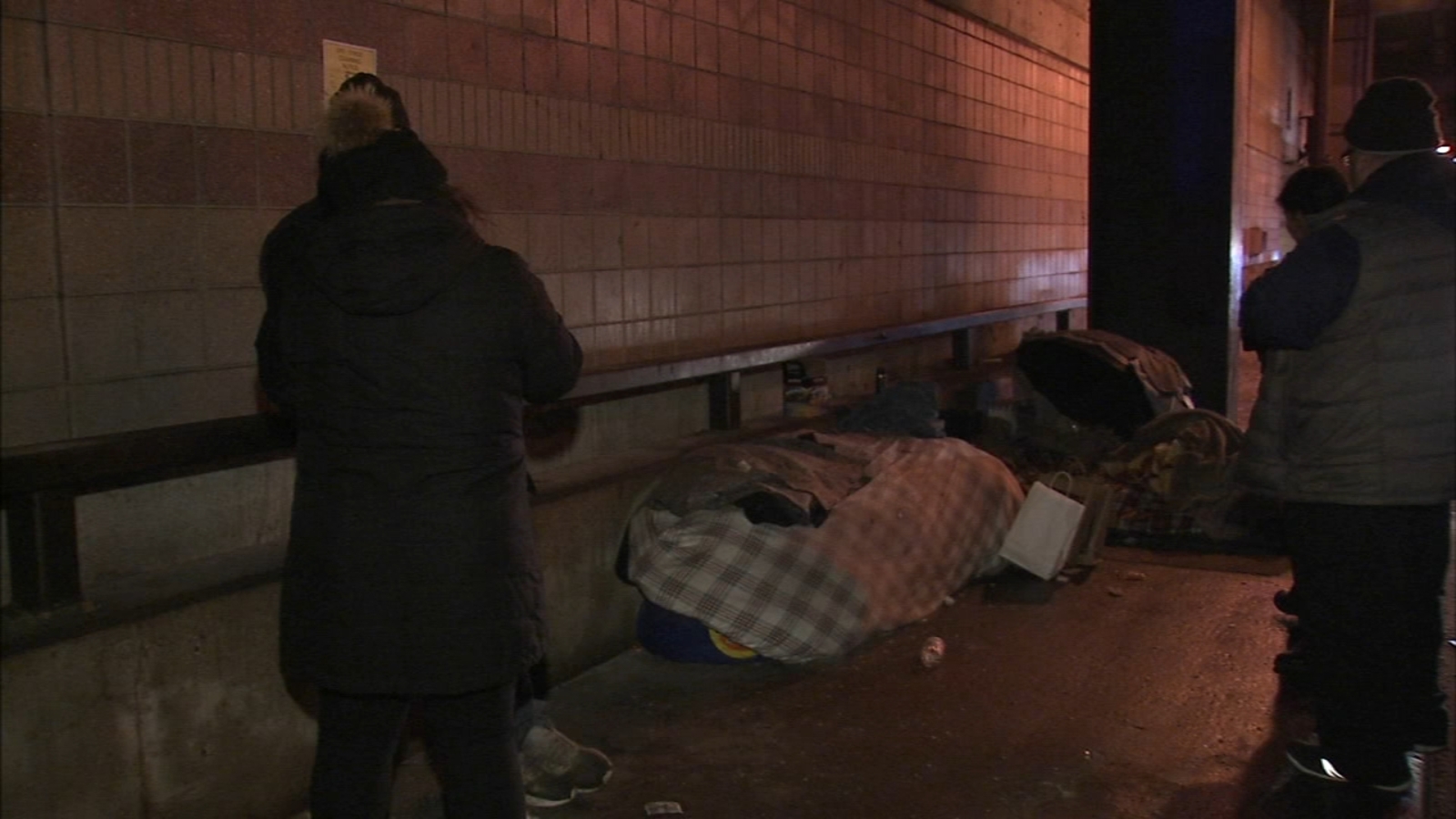 Chicago homeless count helps determine city resources needed - ABC7 Chicago