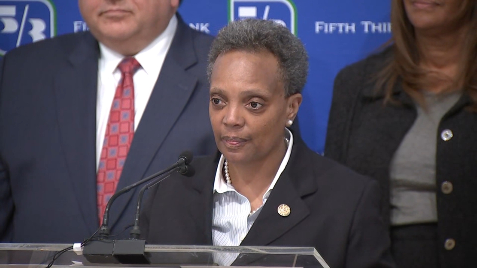 Mayor Lori Lightfoot, Governor JB Pritzker announce partnership with ...