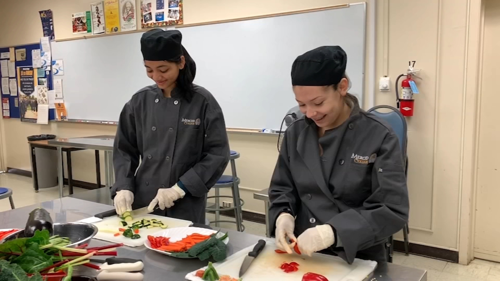 Merced College offers fast track certificate for careers in nutrition ...