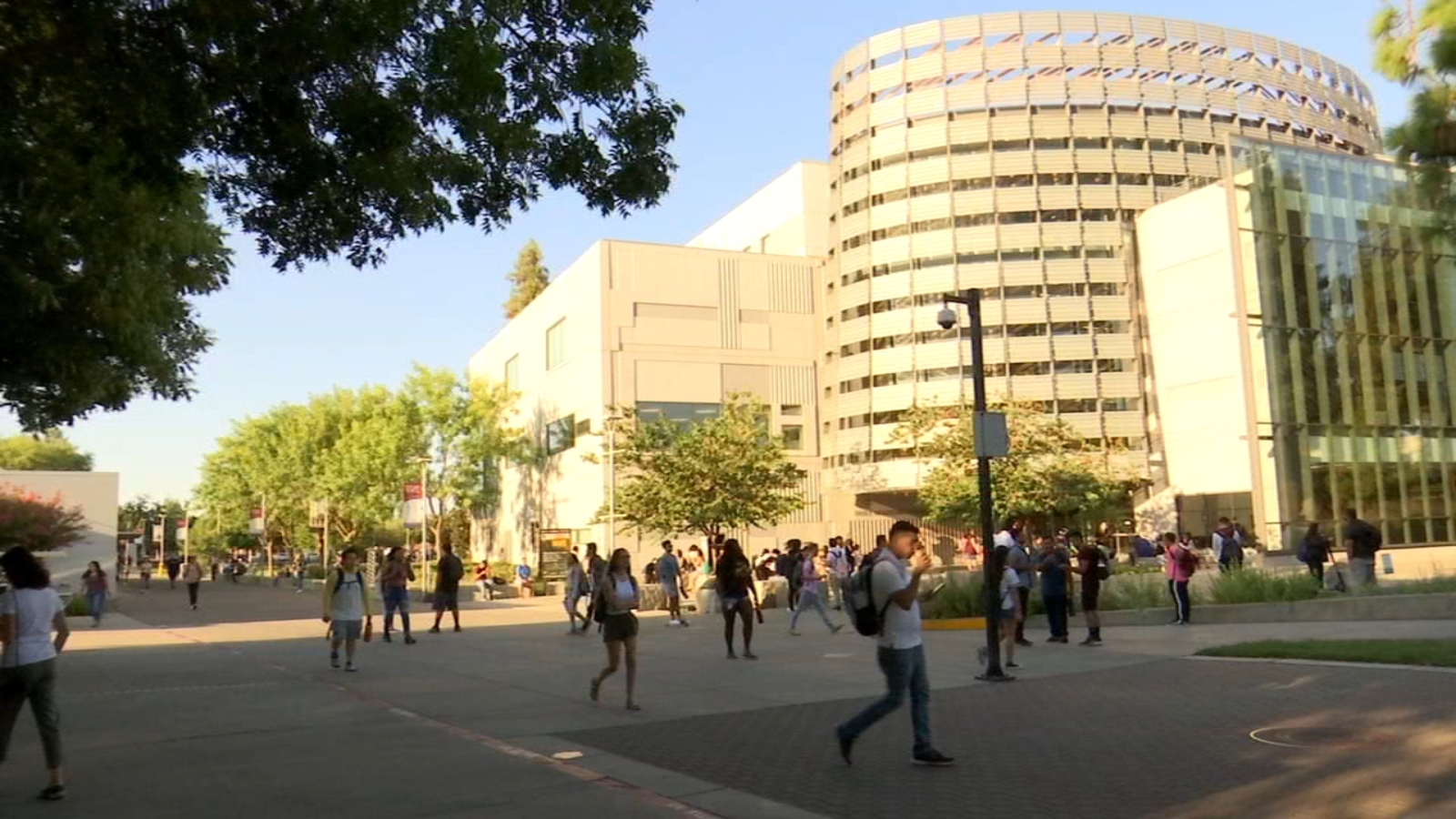Community leaders and Fresno St. alumni celebrate growth of university ...