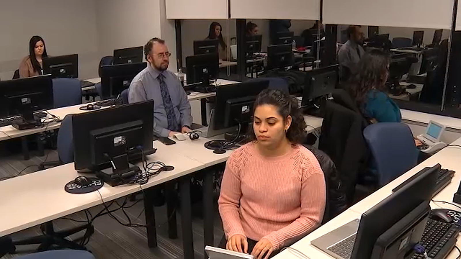 Stenography students at Plaza College in Queens battle for title of ...