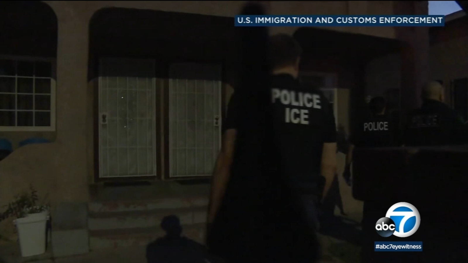 Local officials remind public of CA protections ahead of border agent ...