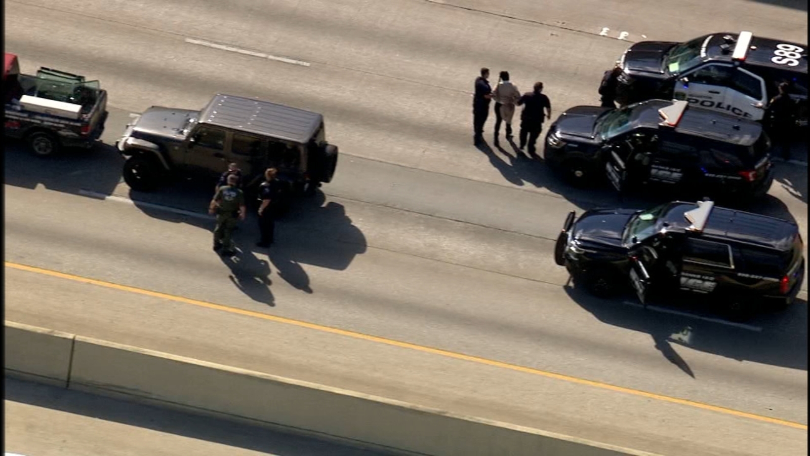 Houston traffic: Glass installer helps end police chase in middle of ...