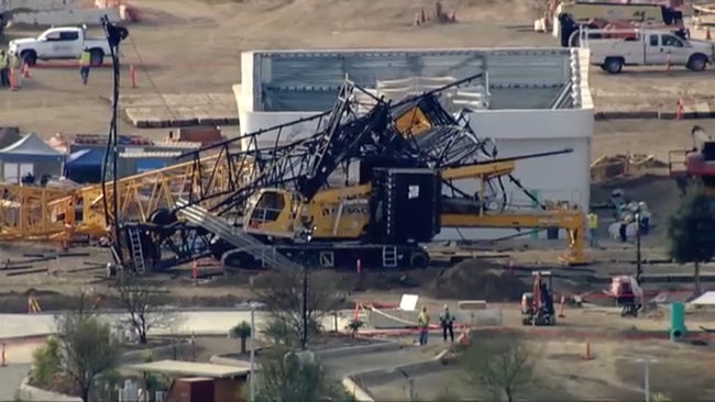 Worker dies after falling from roof of structure at SoFi Stadium ...