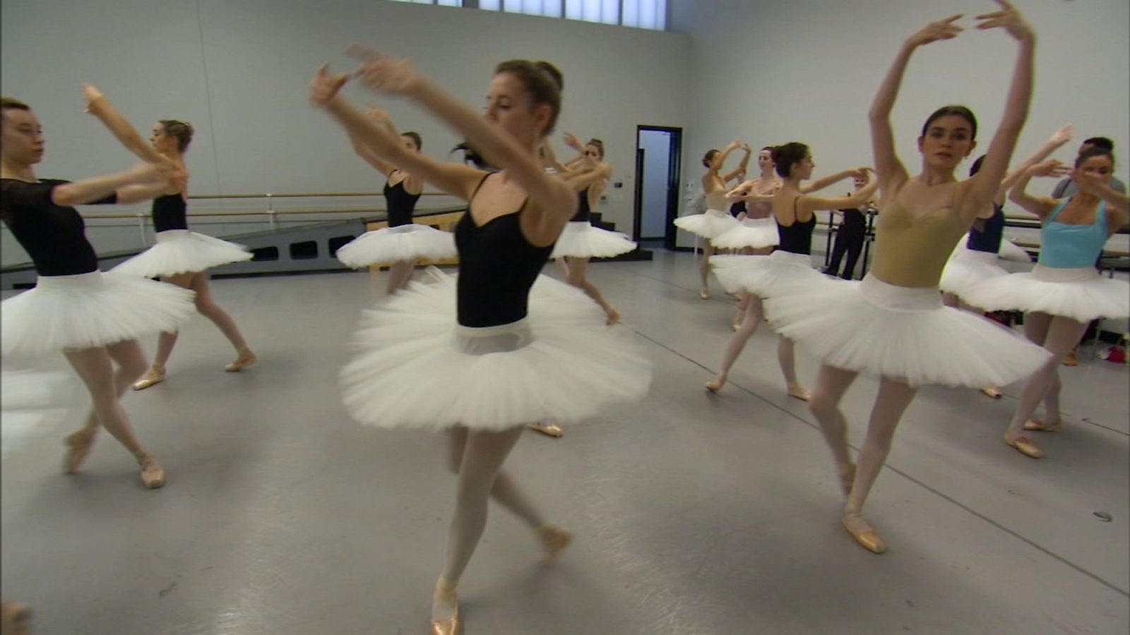 The Pennsylvania Ballet stages La Bayadère, a supernatural love story ...