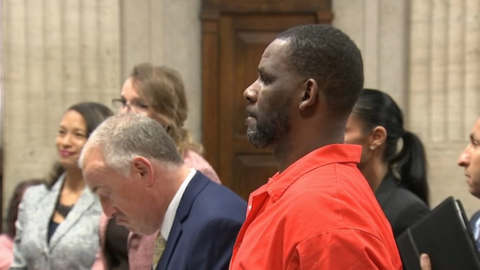 R. Kelly attorneys fighting three-front war as they defend new charges ...