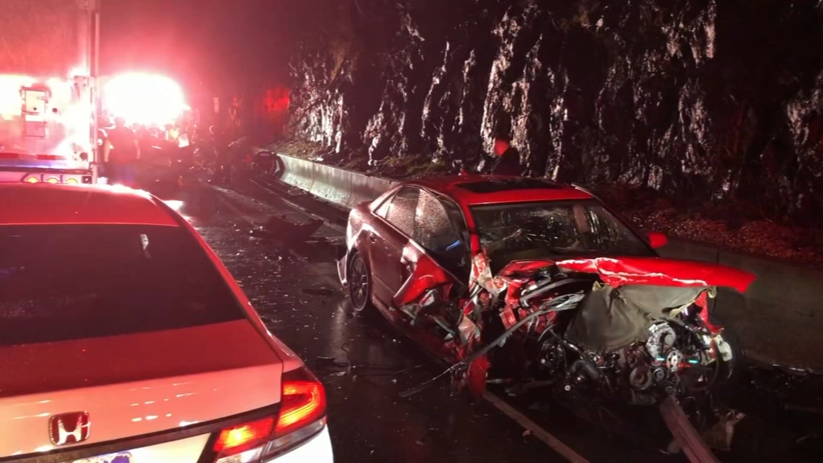 Three Vehicle Crash Shuts Down Portion Of Schuylkill Expressway Between