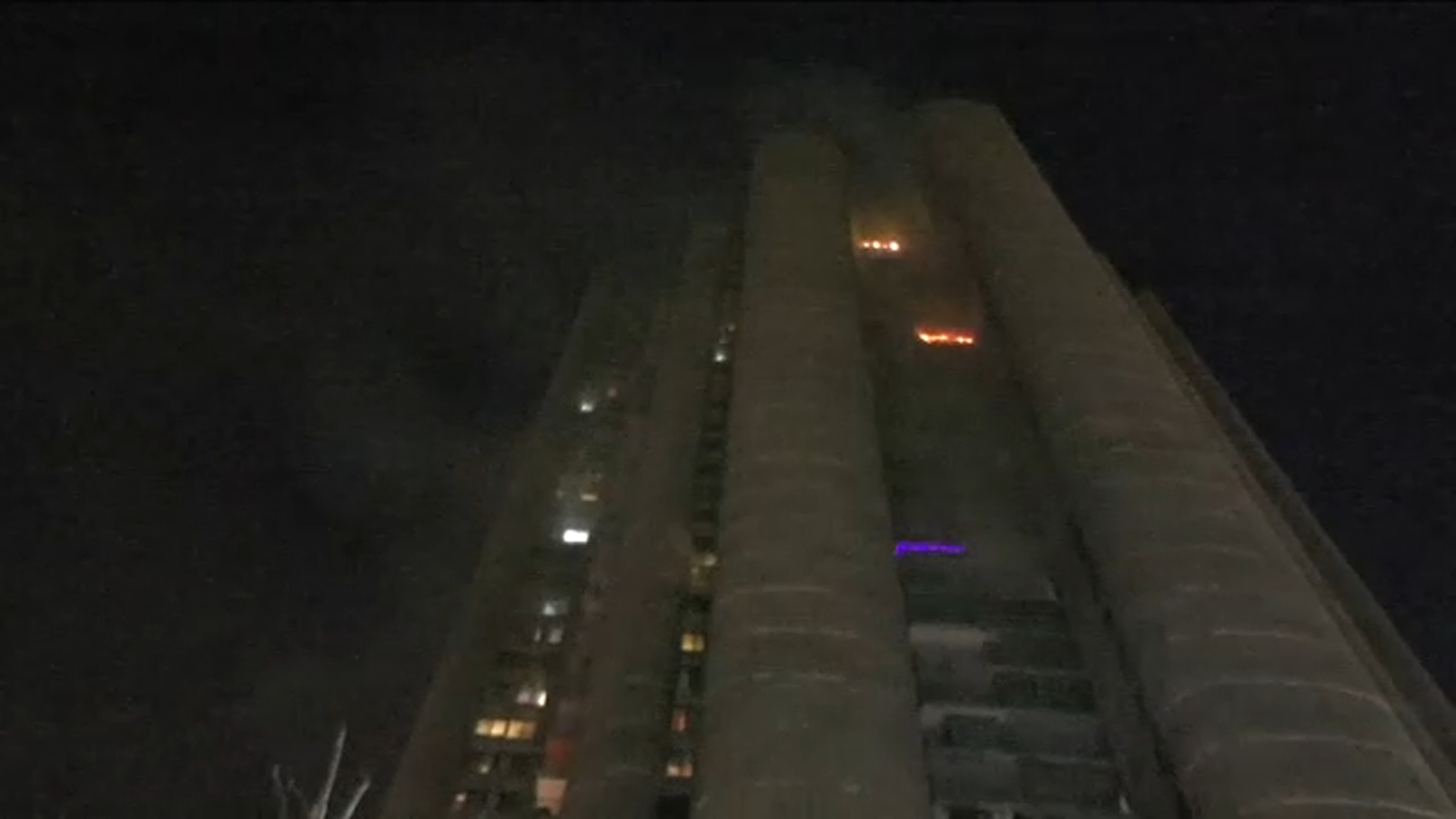 34 hurt in Norwood high-rise fire, residents scream for help from ...