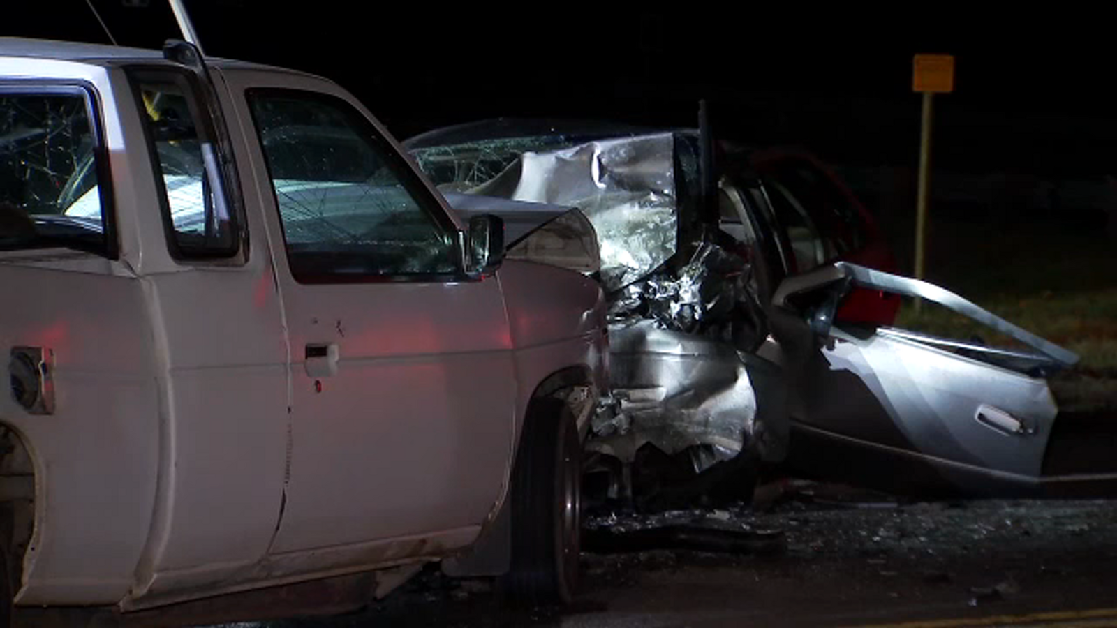 4 dead, 2 injured in head-on crash near Friant in Fresno County - ABC30 ...