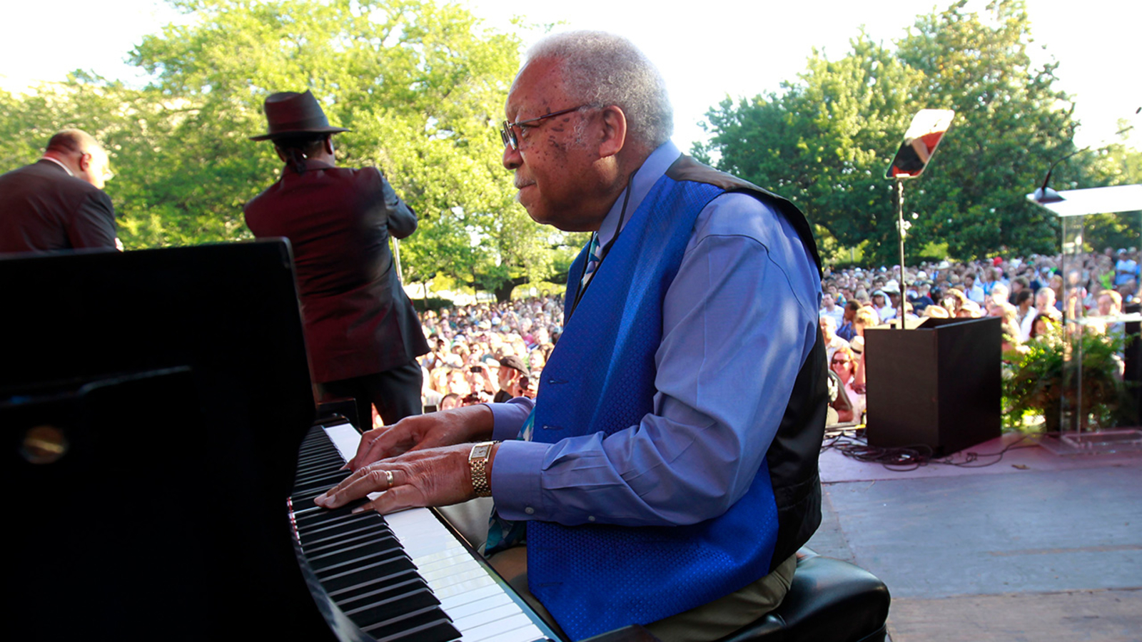 Jazz legend Ellis Marsalis dies of COVID-19 coronavirus complications ...