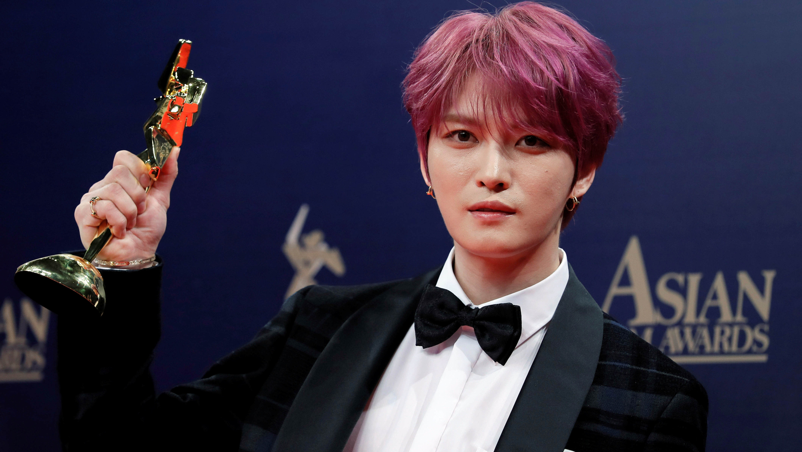 K-pop star Kim Jae-joong of JYJ apologizes after telling fans on April ...