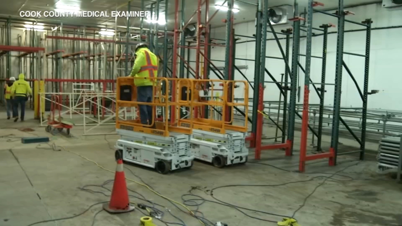 Coronavirus deaths: Cook County overflow morgue troubles neighbors ...