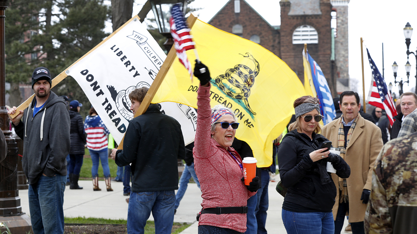 Thousands protest Michigan governor Gretchen Whitmer's social distance ...