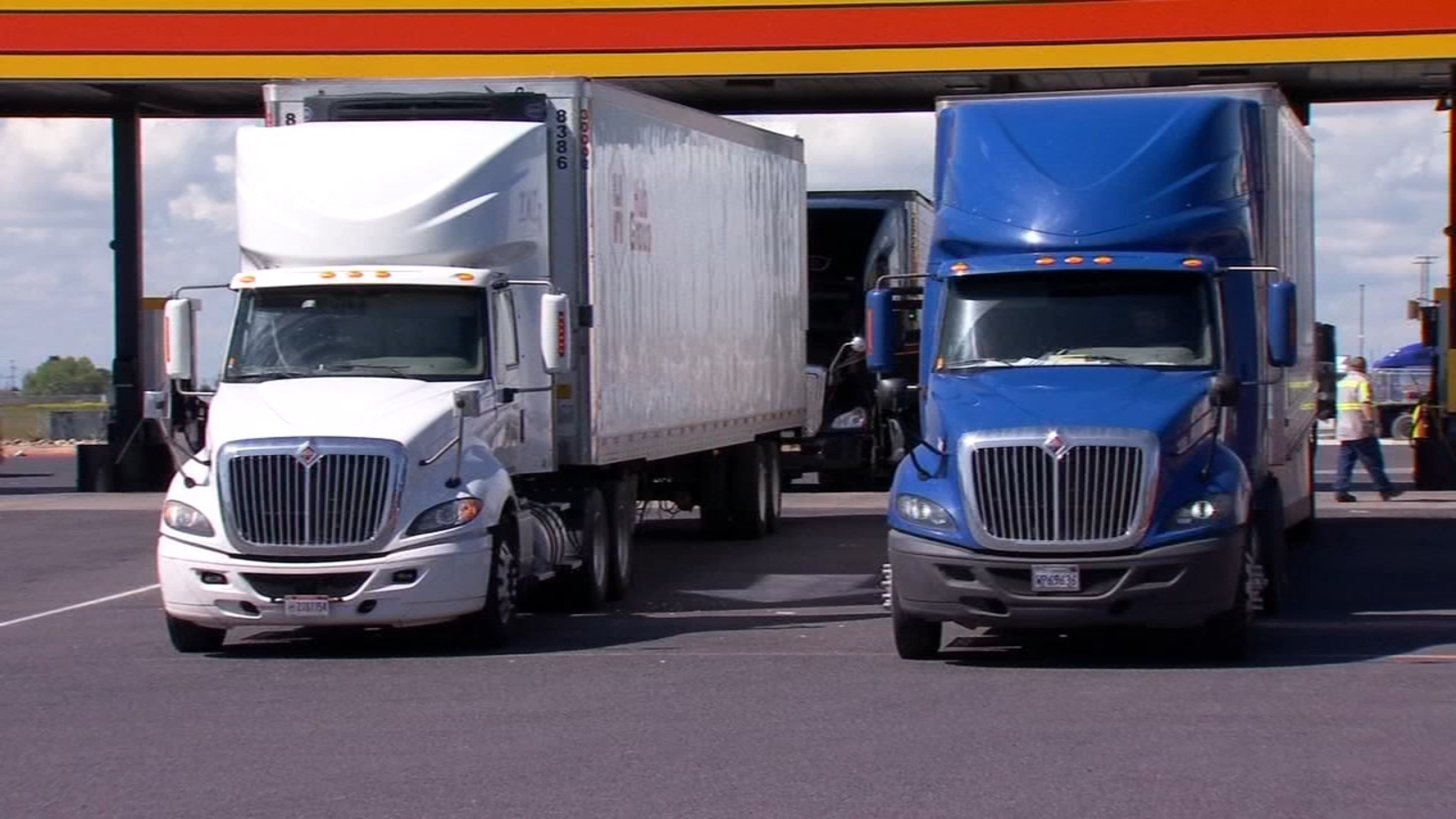 caltrans-allows-food-trucks-to-operate-in-rest-areas-to-help-support-truckers-abc30-fresno