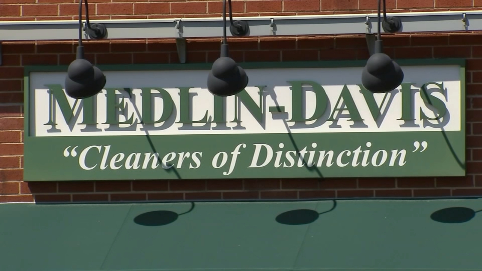 'Depressing:' Small businesses wait on Congress to replenish PPP funds ...