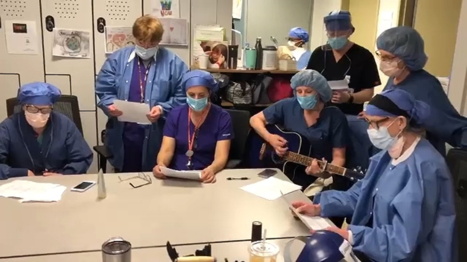 Long Island nurses gather on break to sing uplifting songs to each ...