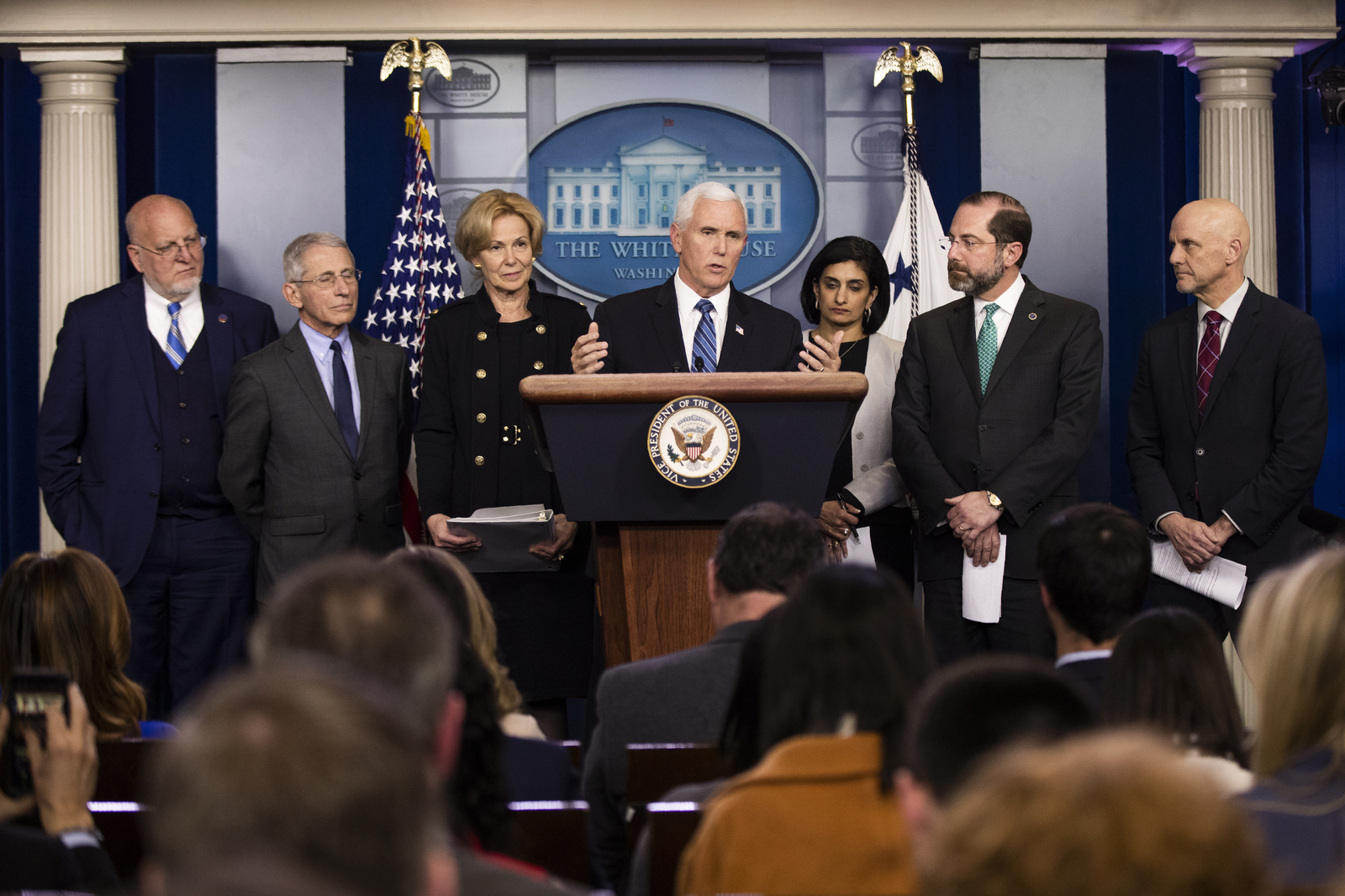 Coronavirus White House: Pence, task force members isolate after virus ...
