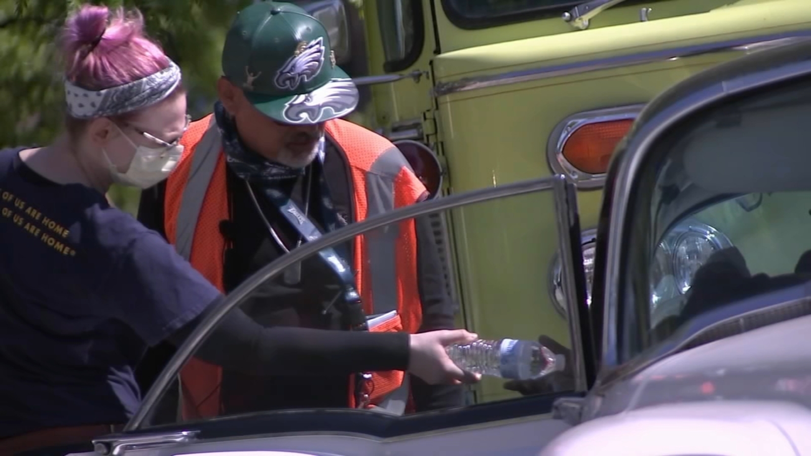 Philadelphia outreach worker, nurse practitioner risk health to help ...