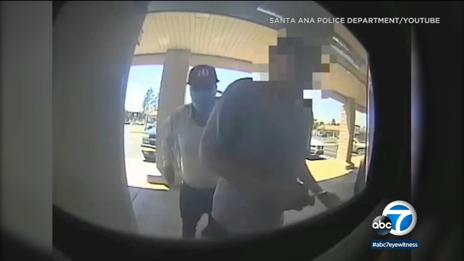 Authorities seeking knife-wielding suspect who robbed man withdrawing ...