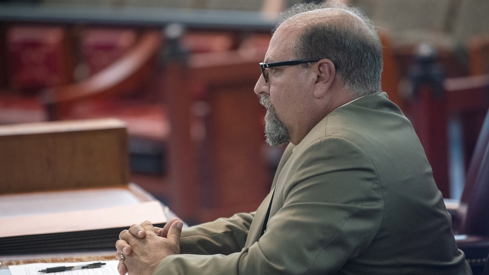 Judge who suggested woman 'close her legs' to prevent sexual assault ...