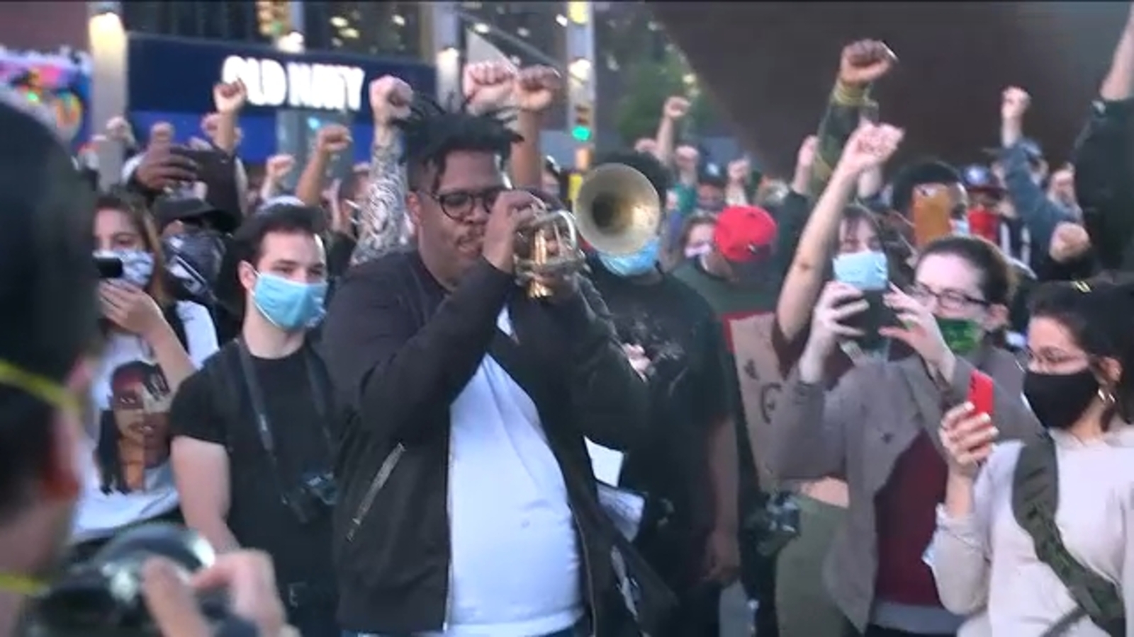 Calls for change at peaceful George Floyd protests in Brooklyn - ABC7 ...