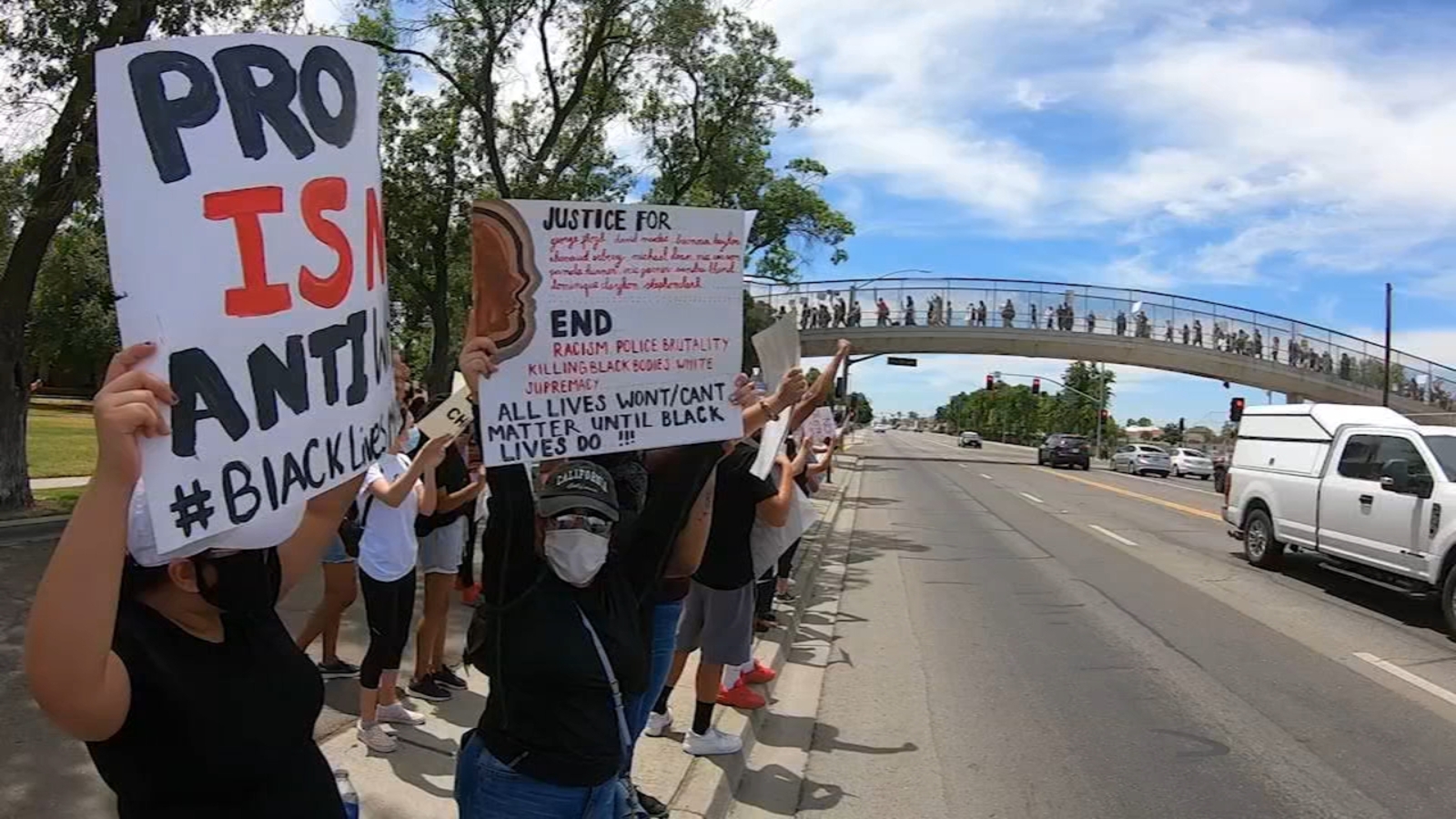 Hundreds gather for peaceful protests in the North Valley - ABC30 Fresno