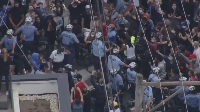 PHILADELPHIA PROTEST: Officers seen hugging protesters as ...