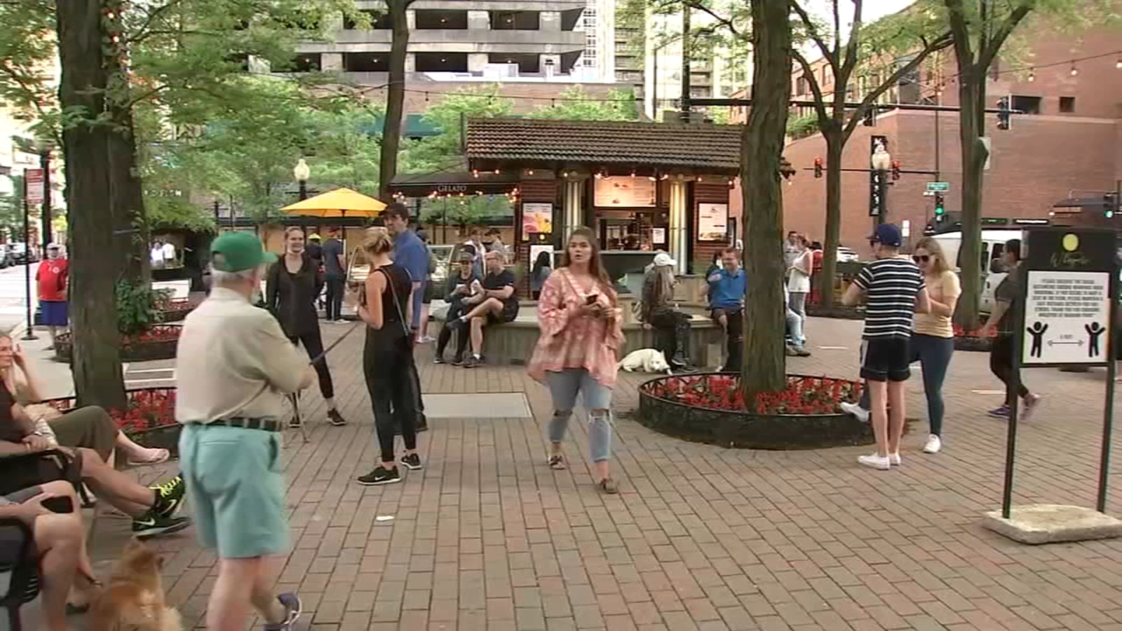 Chicago reopening: Phase 3 of Mayor Lori Lightfoot's opening up plan ...