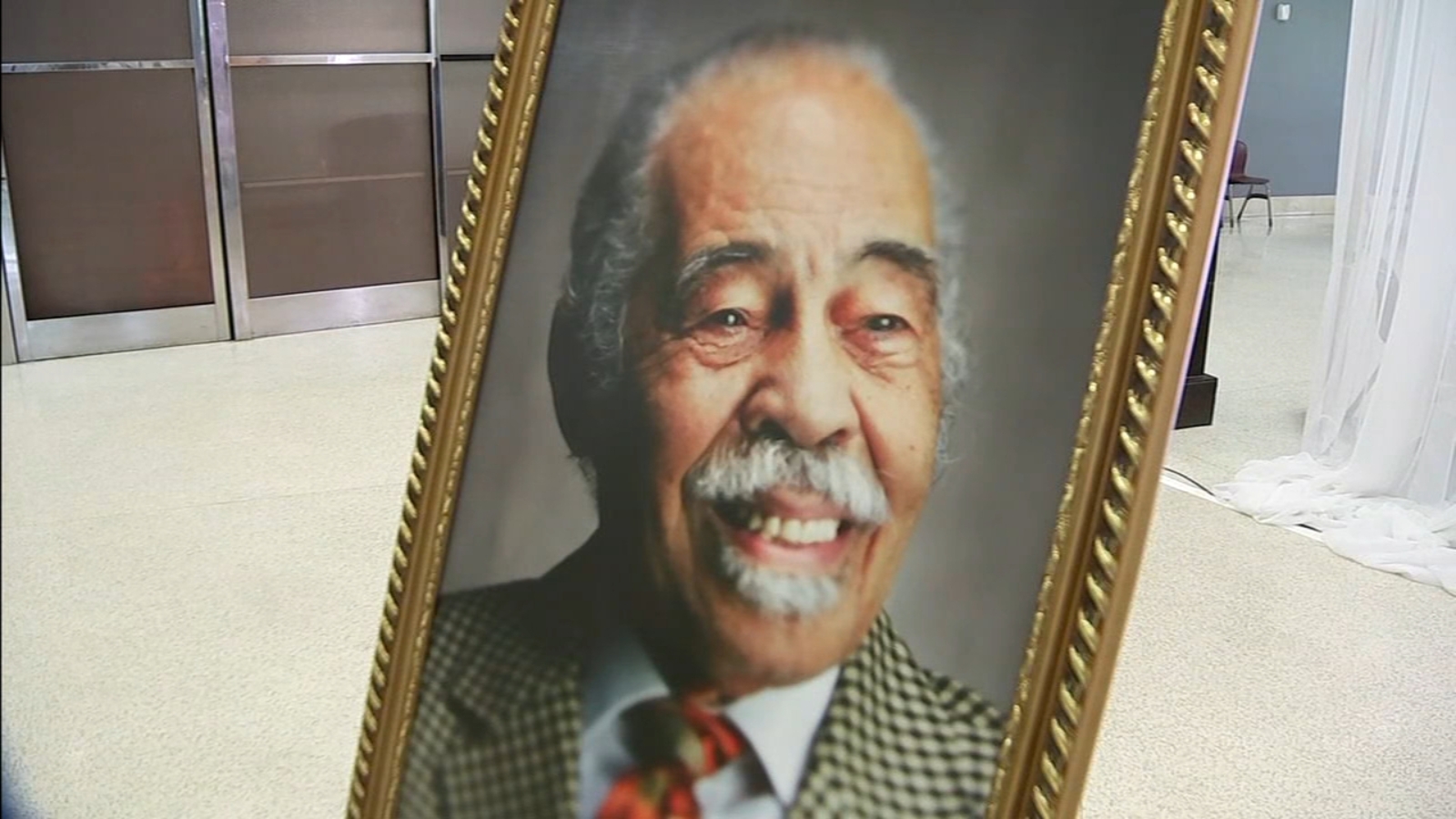 Iconic Texas Southern University debate coach Dr. Thomas Freeman dies ...