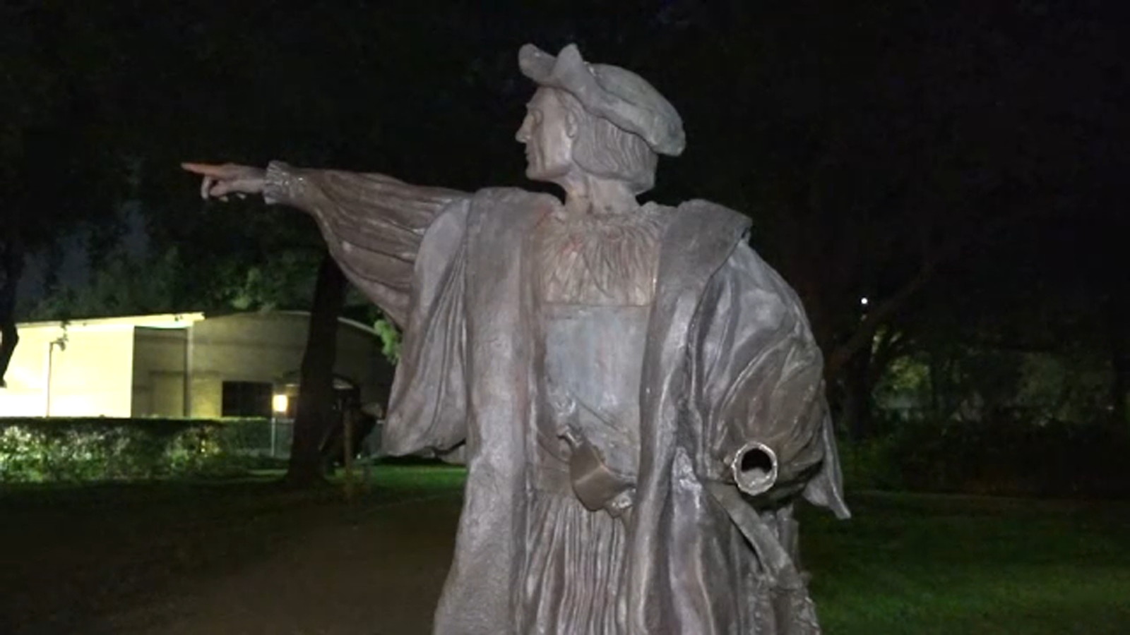 Houston's Christopher Columbus statue vandalized for 2nd straight night ...