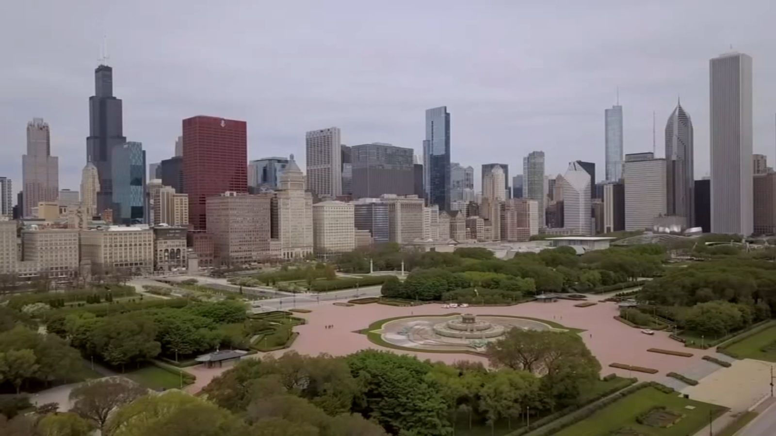 Reopening Chicago: COVID-19 data shows positive progress city's fight ...