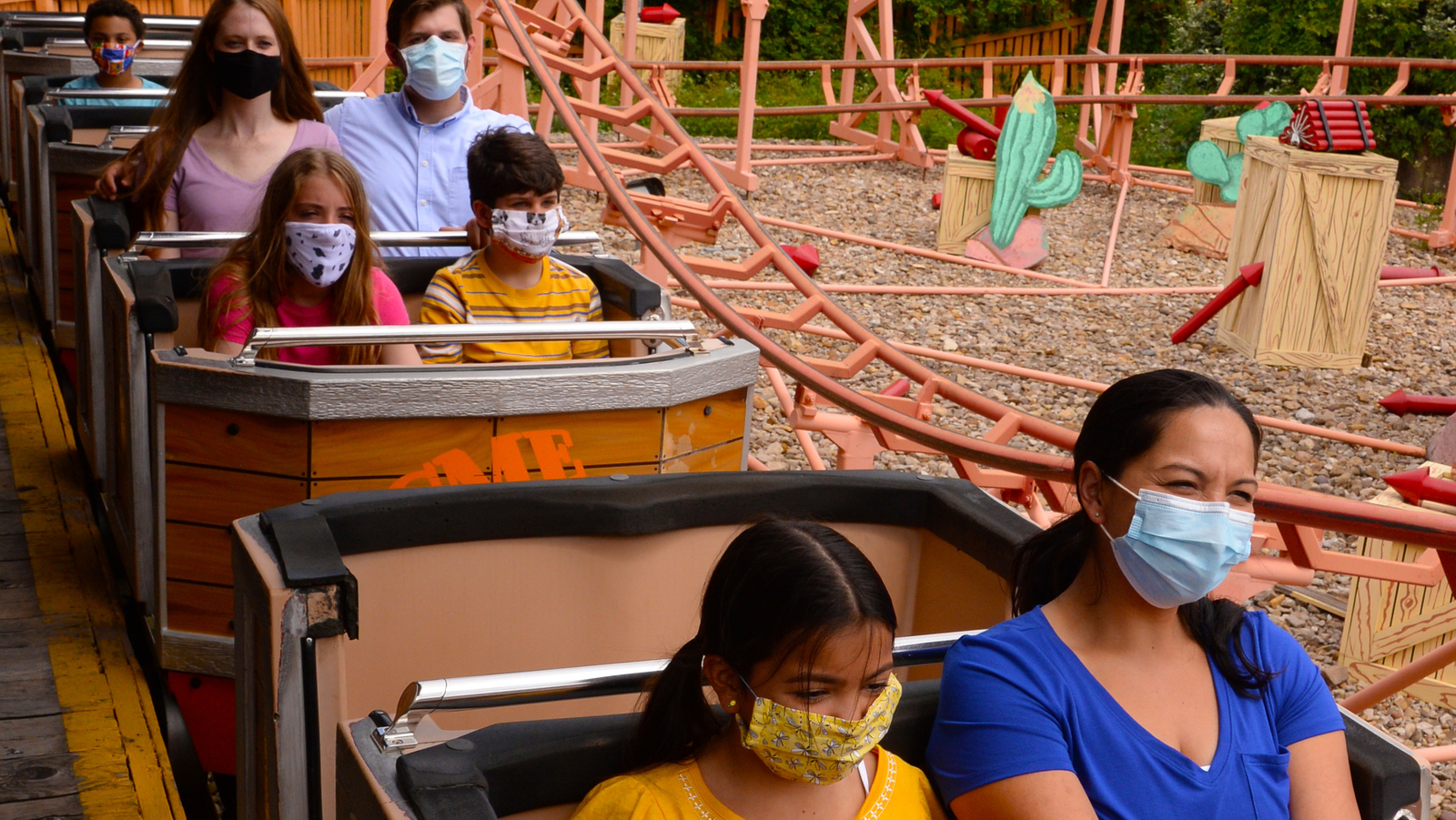 Six Flags Great Adventure reopening July 4th weekend with new safety ...