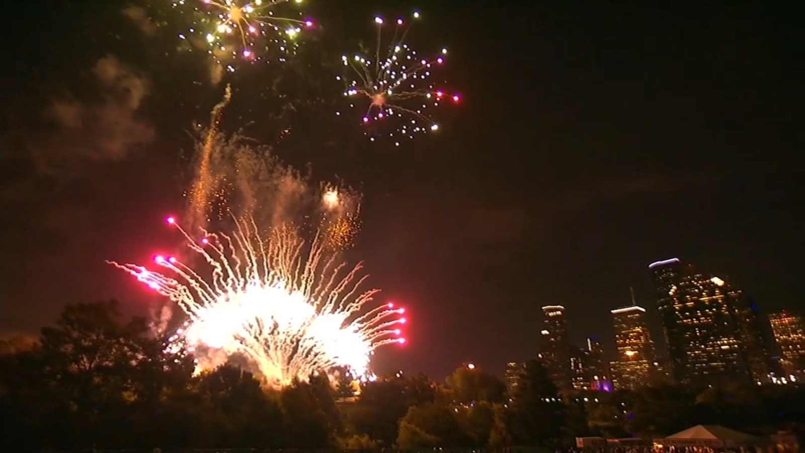 Top 5 things you should know before Shell Freedom Over Texas this ...