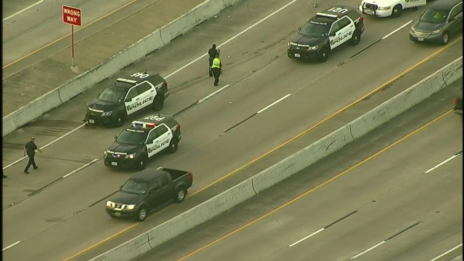 HOUSTON TRAFFIC: Houston Police cruiser involved in crash - ABC13 Houston