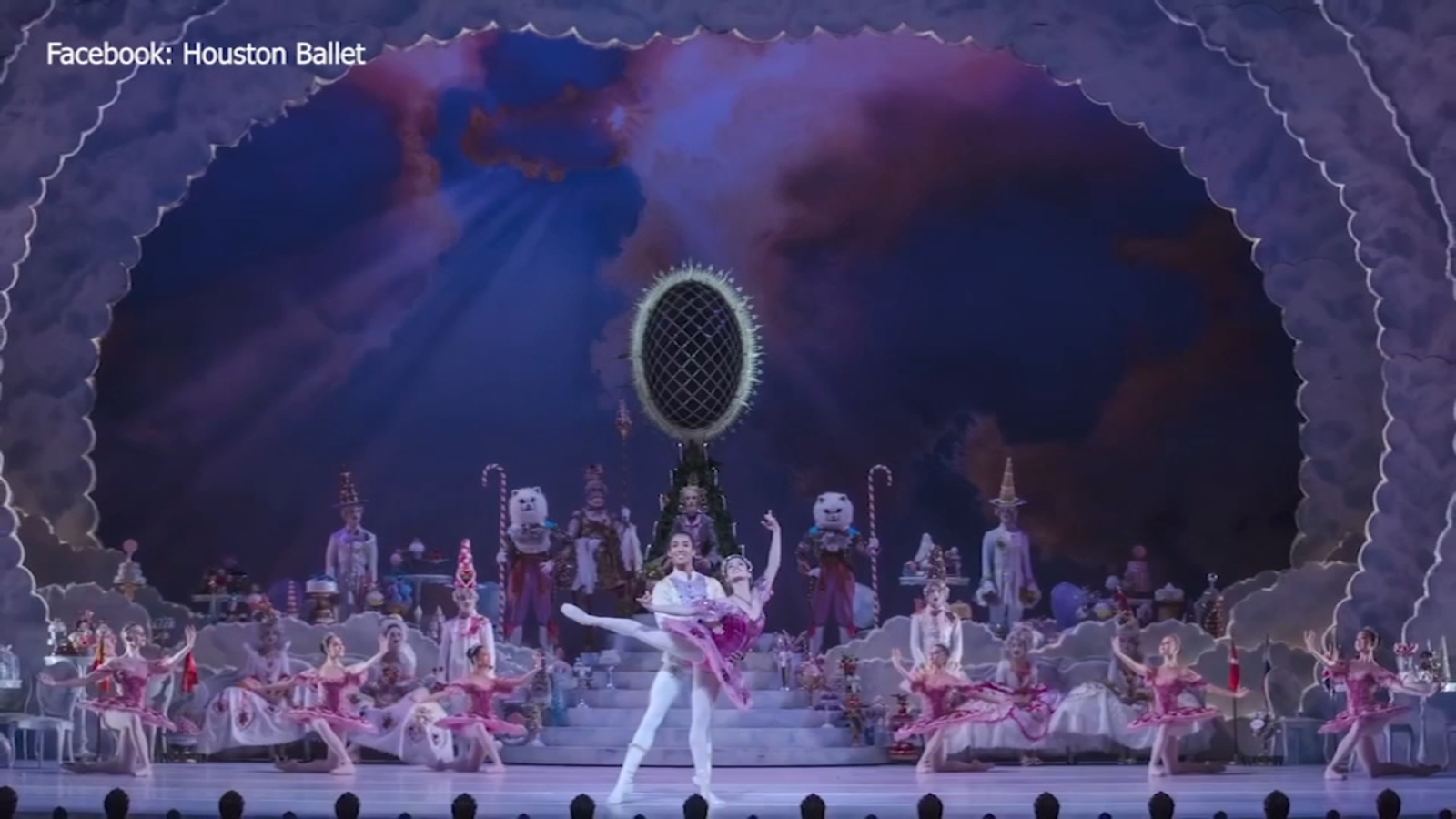 Houston Ballet reclaims center stage spotlight with full 2021-22 season ...