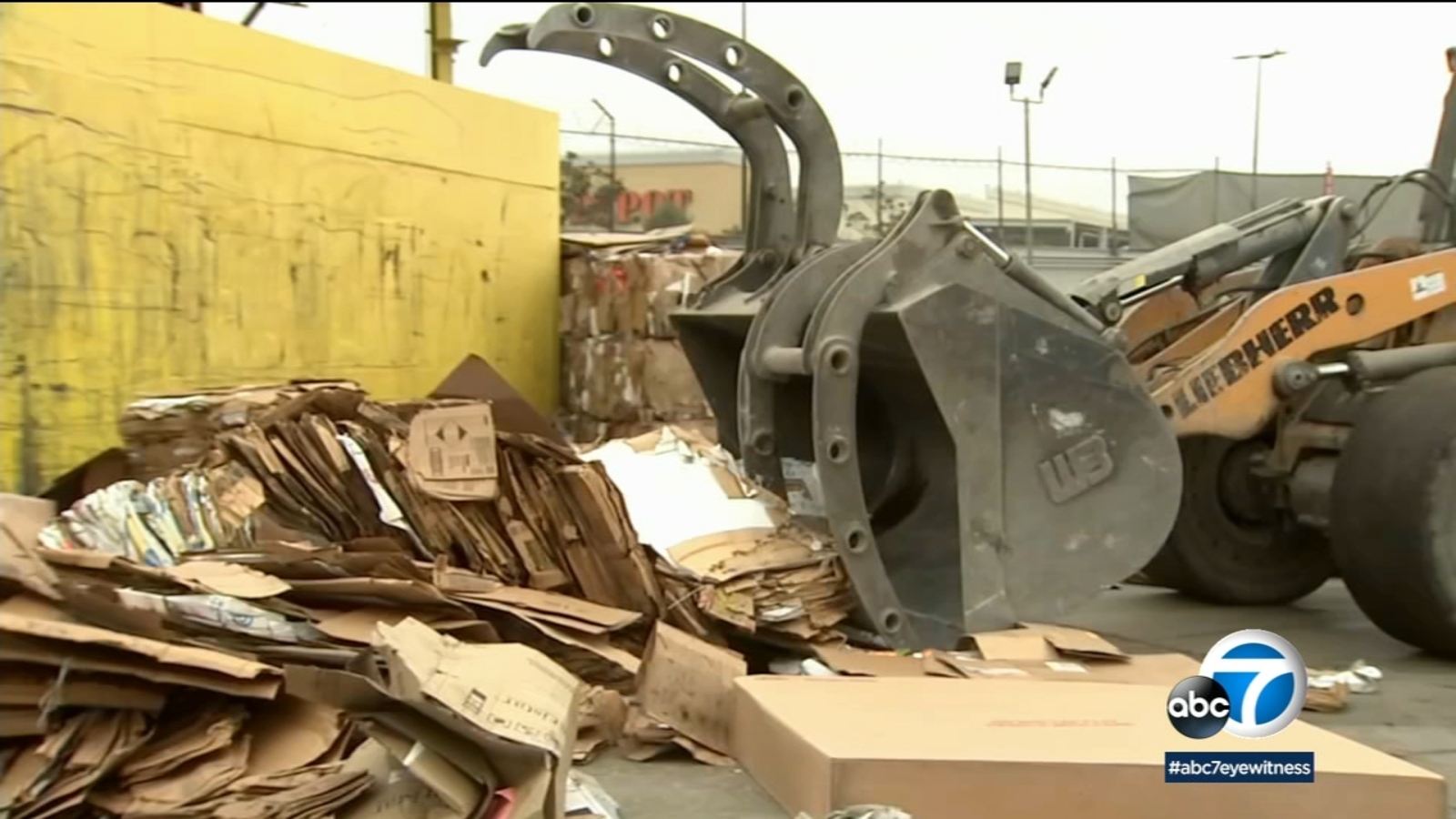 LA recycling center offers solution to unemployed struggling to make ...