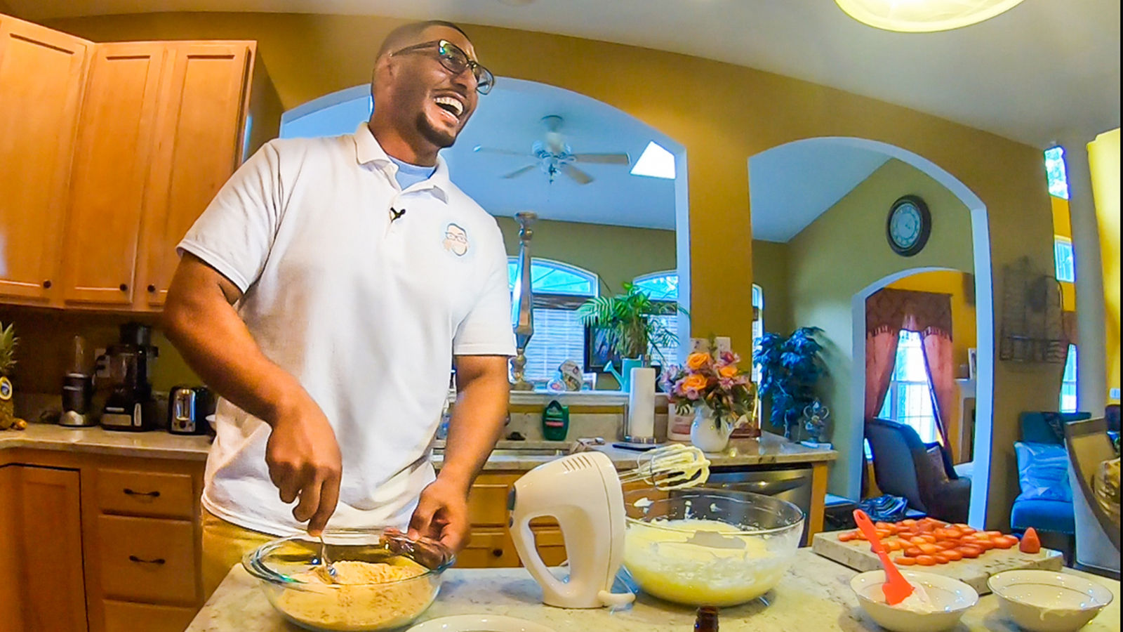 South Jersey singer-turned-chef bakes delicious cheesecakes with a ...