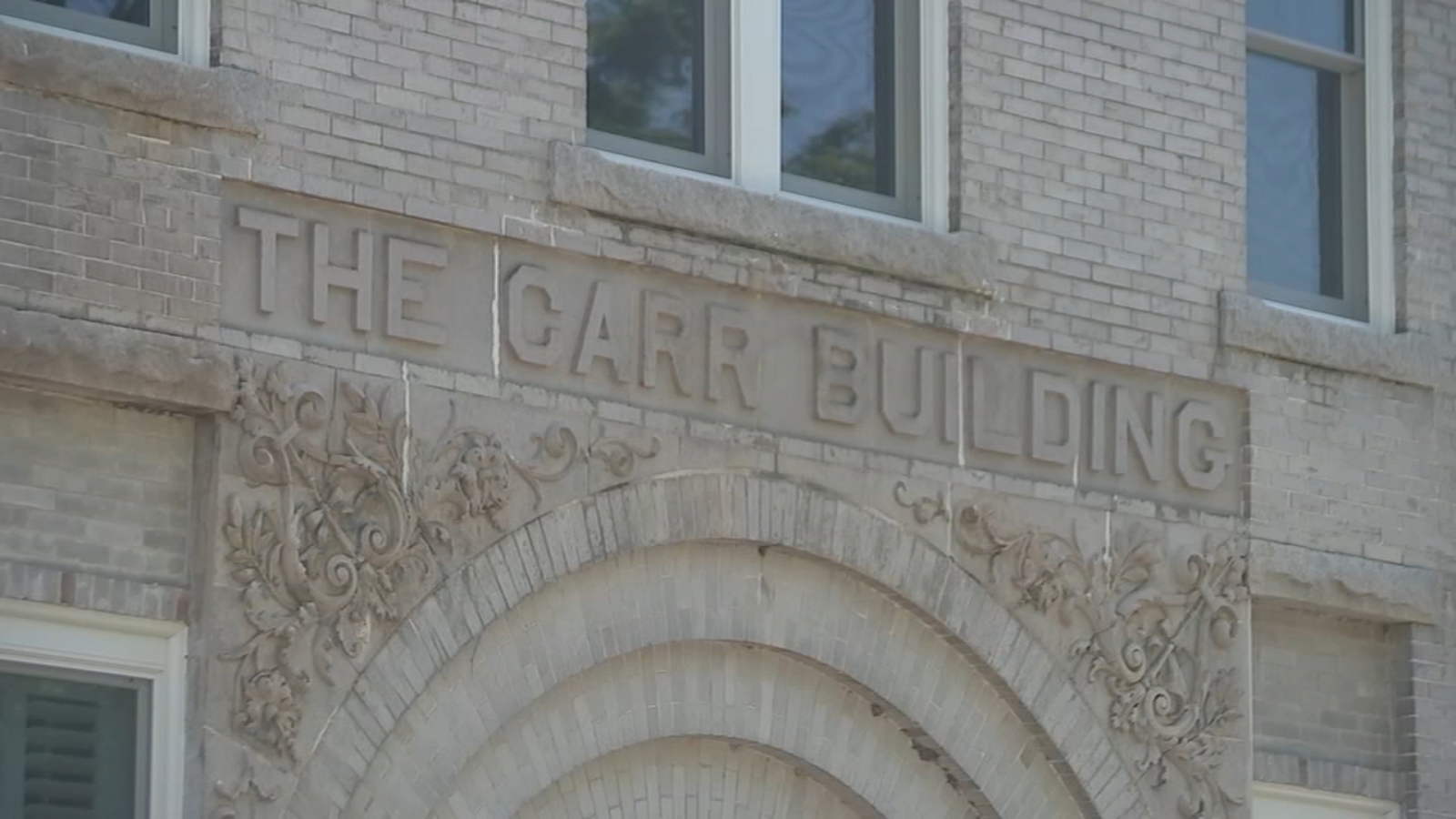 UNC campus buildings: UNC Board of Trustees vote 11-2 to remove names ...