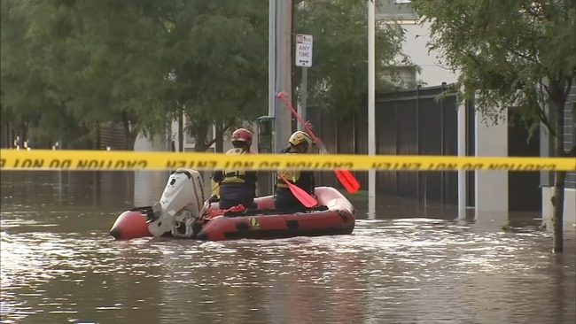 Philadelphia apartment complex evacuated, Manayunk's Main Street ...