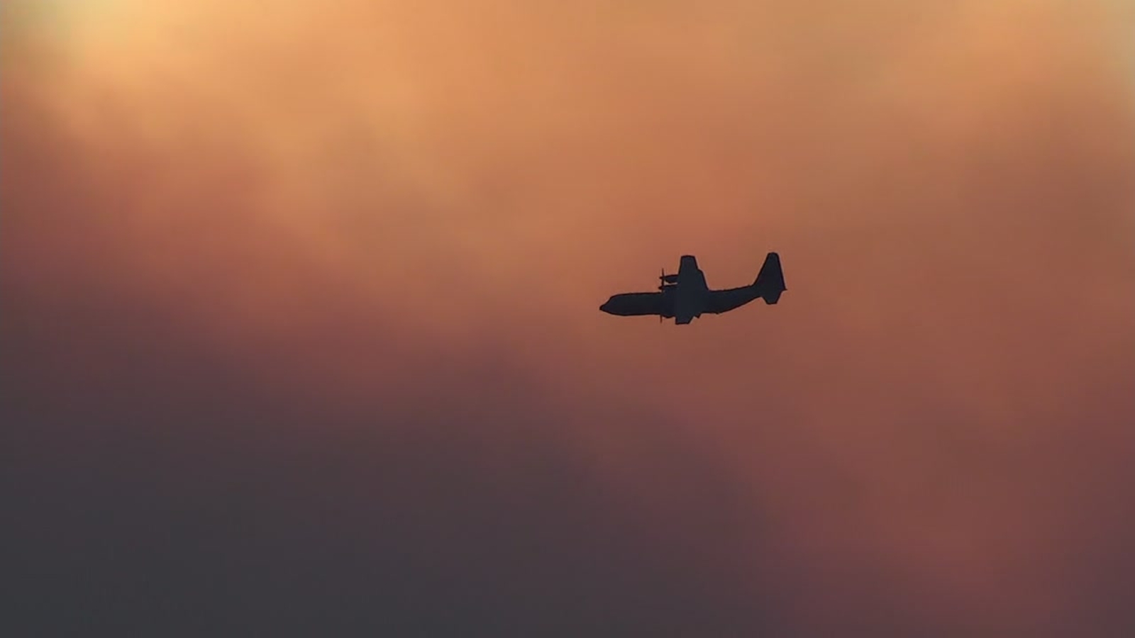 LNU Lightning Complex: Walbridge Fire burns homes near Healdsburg, Cal ...
