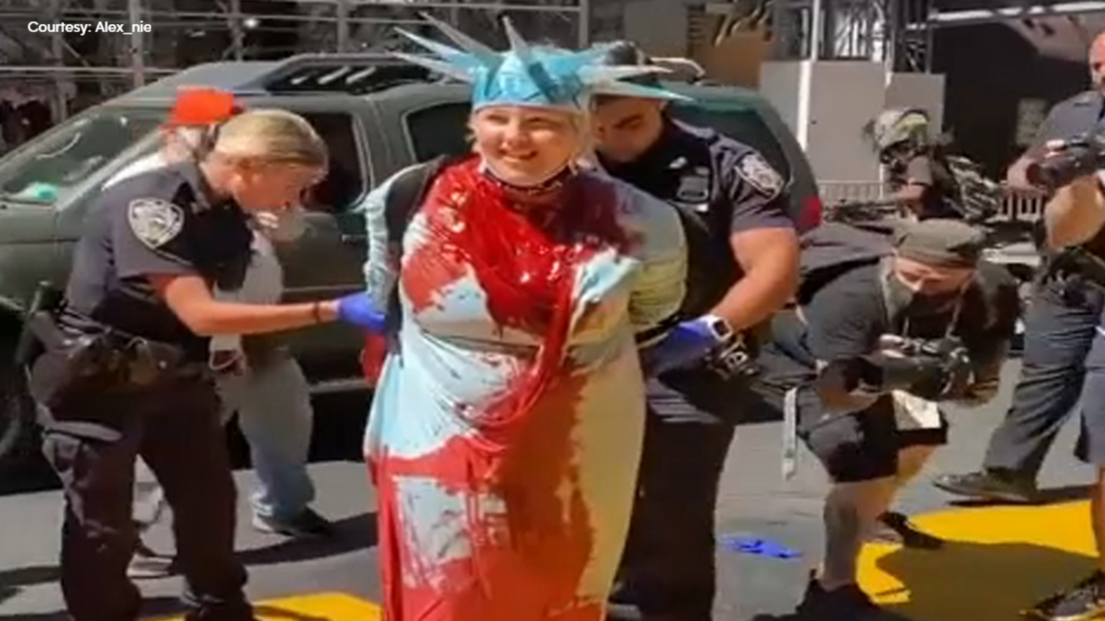 Juliet Germanotta, woman dressed as Statue of Liberty, accused of ...