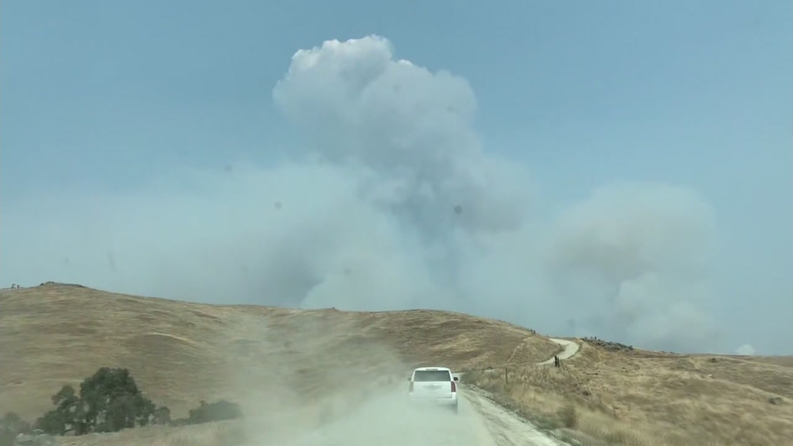 Firefighters working to stop SCU Complex Fire from spreading to Highway ...