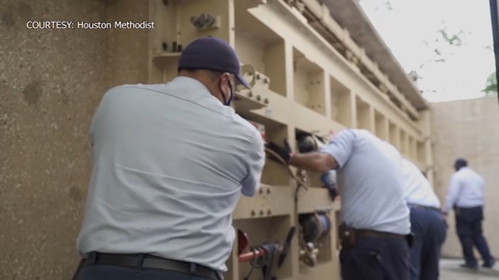 Hurricane Laura: Texas Medical Center ready to activate floodgates if ...