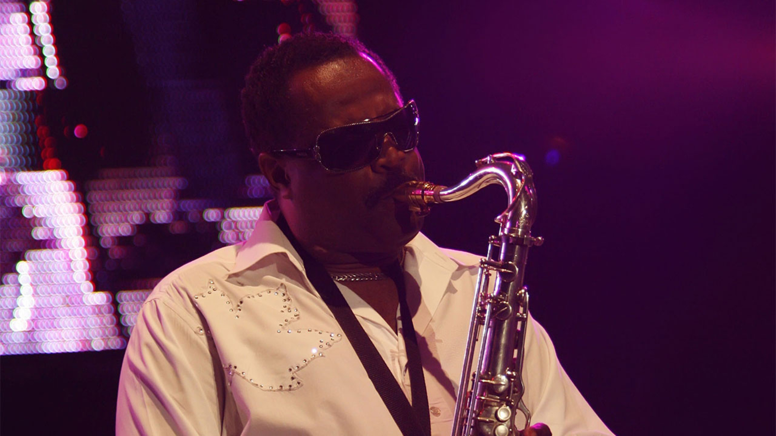 Ronald 'Khalis' Bell, Kool & the Gang co-founder, dies at 68 - ABC7 Los ...